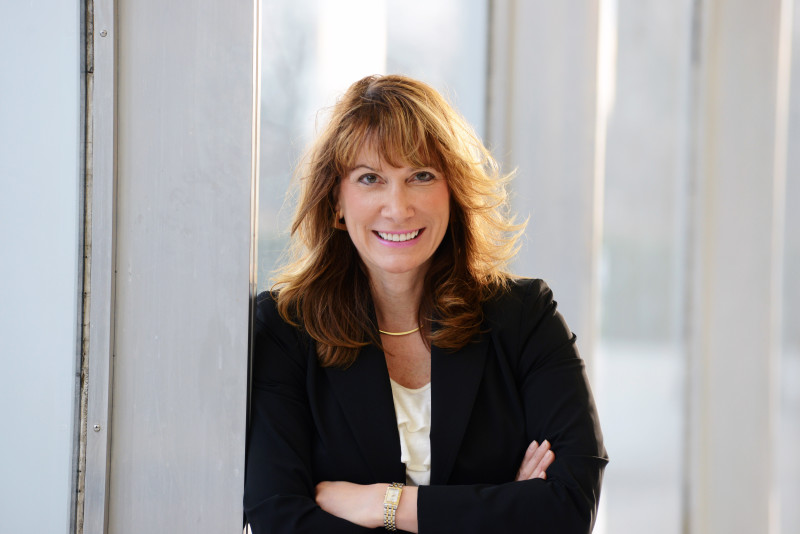 What Drives Her: Elaine Bannon, Engineering Lincoln Luxury – A Girls ...