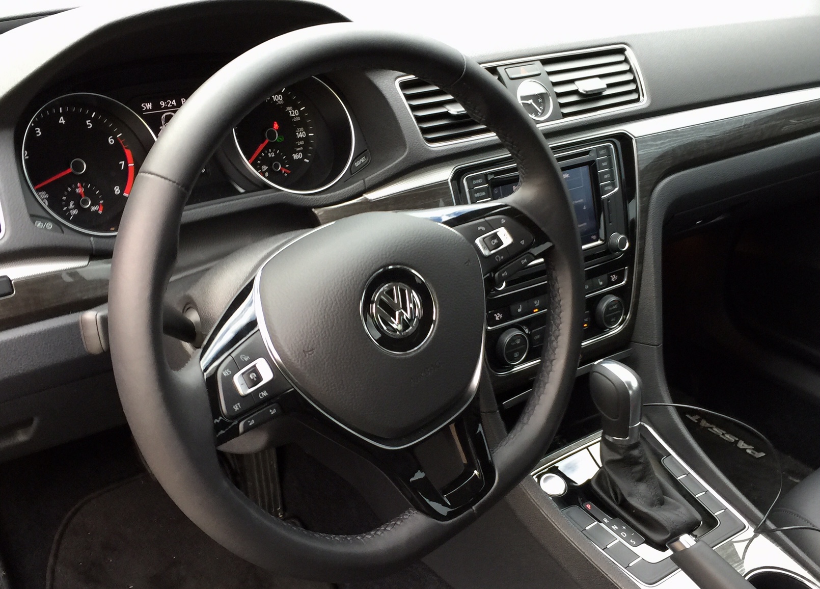 Just in Time: The 2016 Volkswagen Passat Gets More Style – A Girls ...