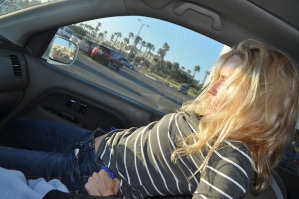 Easily Change Clothes In The Car With These Tips | A Girls Guide To Cars