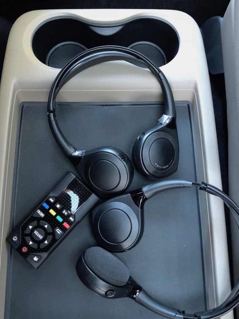 Strong, Smart, Off Road Ready: The Minivan Alternative? - A Girls Guide ...