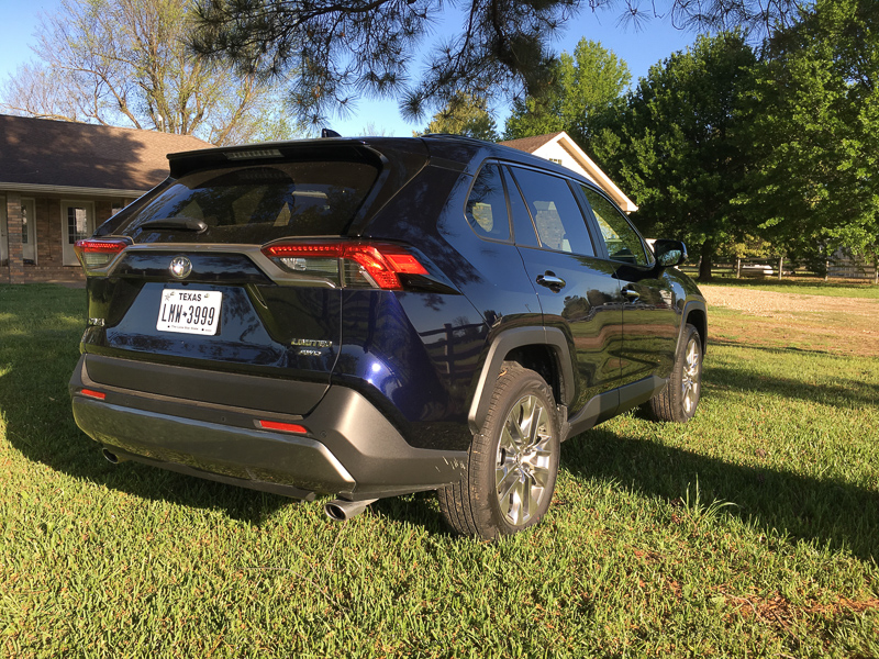 2019 Toyota RAV4 Review - And Yes, I'm a Fan - A Girls Guide To Cars