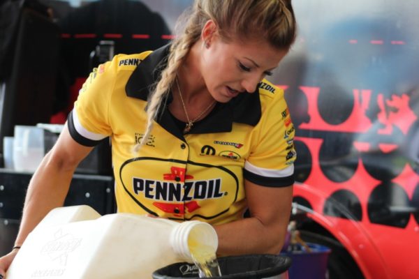 How to Win a Drag Race Powered by Synthetic Oil - A Girls Guide to Cars
