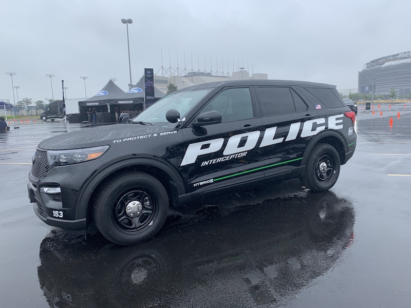 2020 Ford Police Interceptor Utility Hybrid: I Drove a Police Car! - A ...