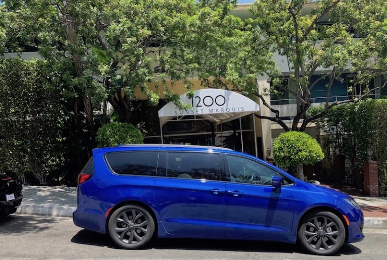 Hello Travel Junkie. A Minivan is the Car For You - A Girl Guide to Cars