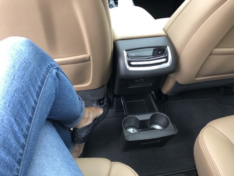 We've Been Waiting for This 3 Row SUV: Cadillac XT6 - A Girls Guide to Cars