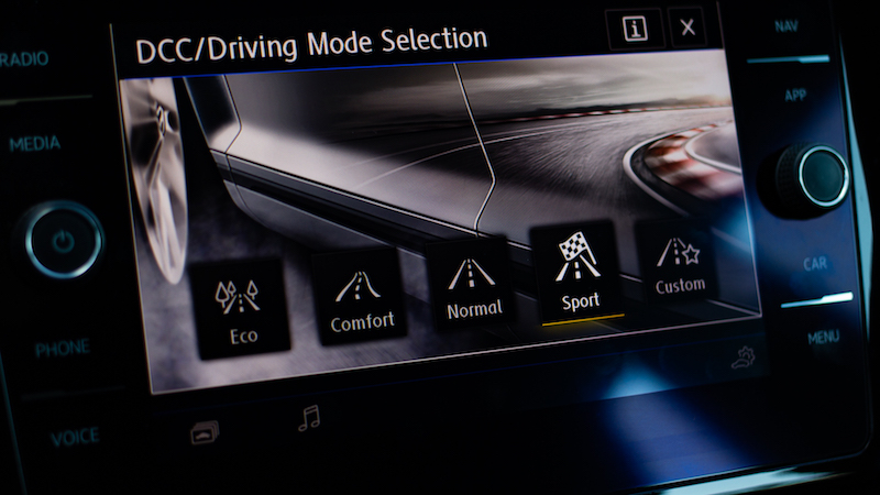 VW Arteon: Gucci Taste on a Urban Outfitters Budget - A Girls Guide to Cars