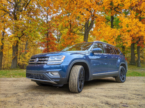 Volkswagen Atlas: Just the Facts - A Girls Guide to Cars