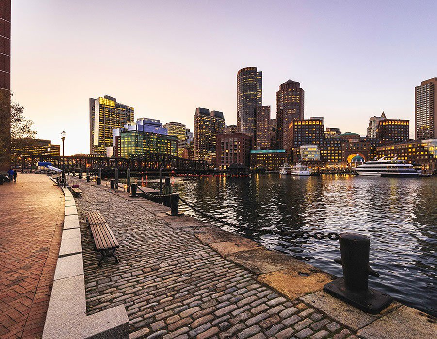 8 Spring Road Trip Spots to Visit on the East Coast - A Girls Guide to Cars