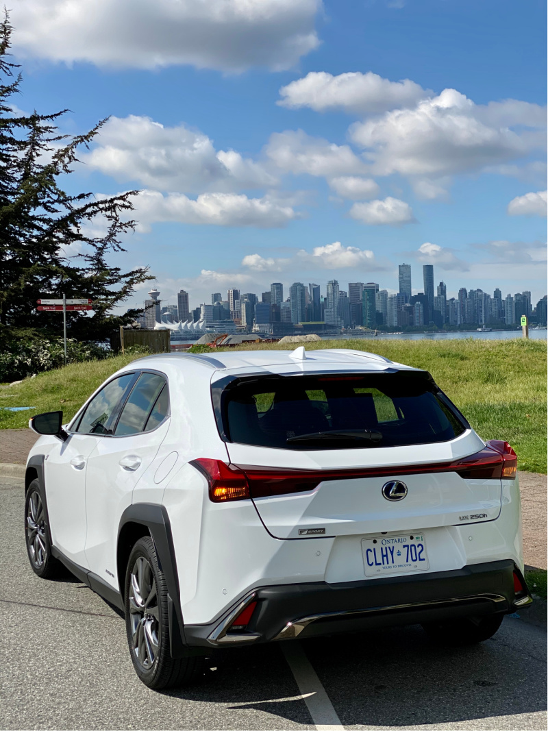 9 Things I Loved: Lexus UX 250h Hybrid Crossover - A Girl's Guide to Cars