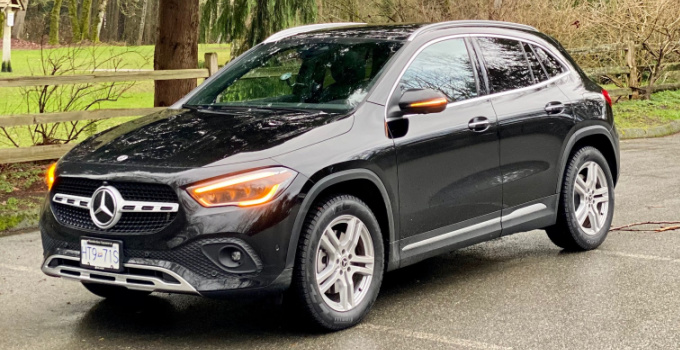 2021 Mercedes-Benz GLA 250: Ready for Anything! - A Girls Guide to Cars
