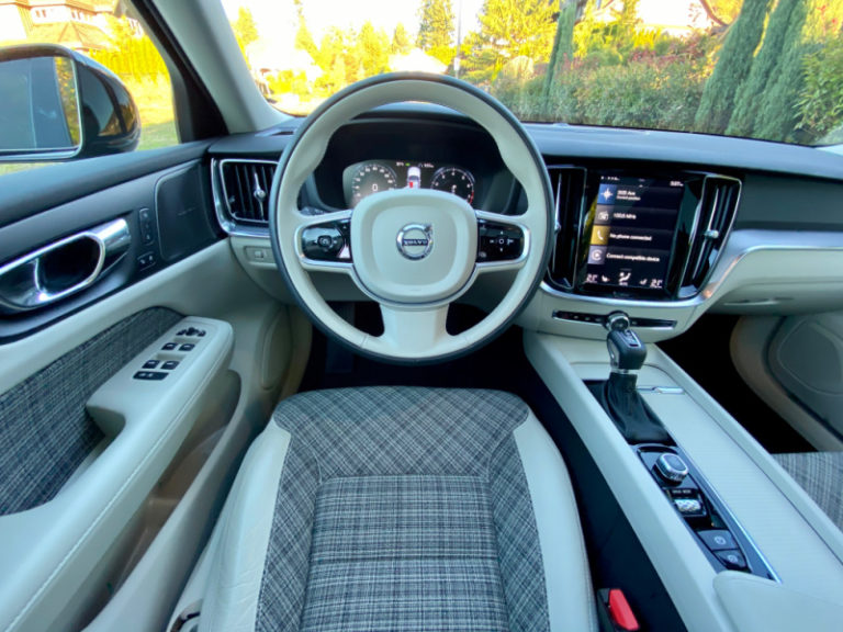 The Capable Volvo V60 Cross Country