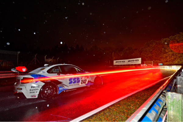 Charlie Martin: Racing to Inclusivity in Motorsport - A Girls Guide to Cars