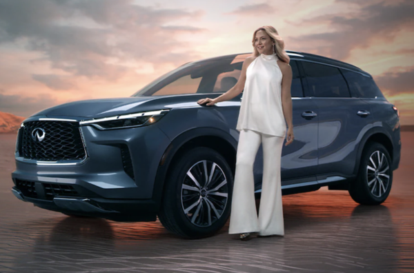 Infiniti QX60 3 Row SUV Gets You, And So Does Kate Hudson - A Girls ...