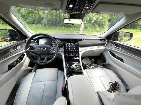 Jeep Finally Has a 3 Row SUV: Jeep Grand Cherokee L - A Girls Guide to Cars