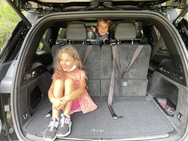 The Jeep Grand Cherokee L: 3 Rows, More Room, All Jeep - A Girls Guide ...