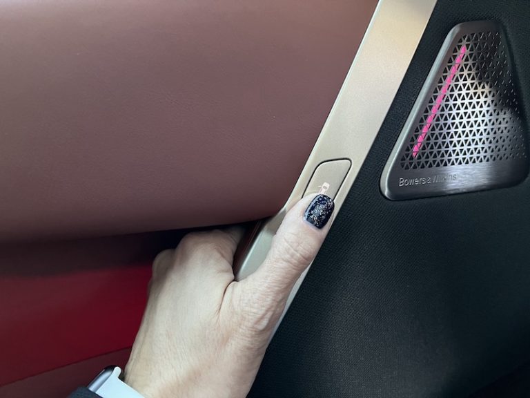 2022 BMW iX Electric SUV is the Most Brilliant Bauble of Them All - A ...