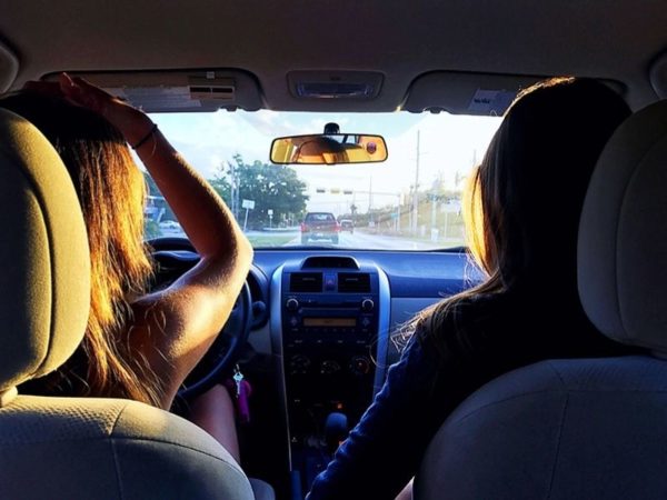 Our Favorite Beauty Essentials To Keep In Your Car – A Girls Guide to Cars