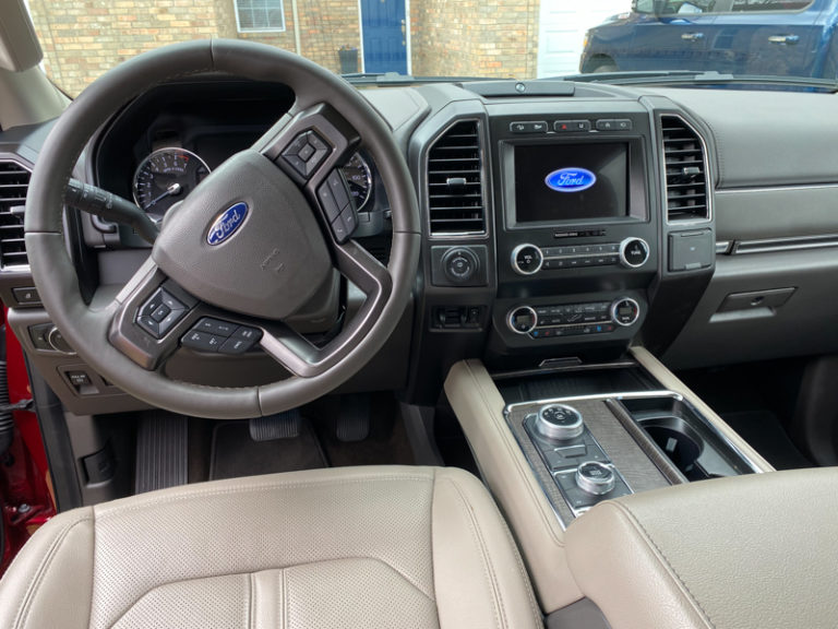 2021 Expedition MAX 4x4 Limited: Eye Catching Exterior with an Outdated ...