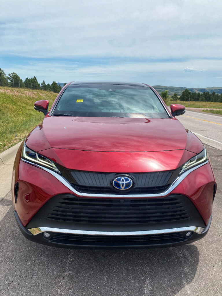 I Learned to Love a Hybrid SUV in the 2022 Toyota Venza - A Girls Guide to Cars