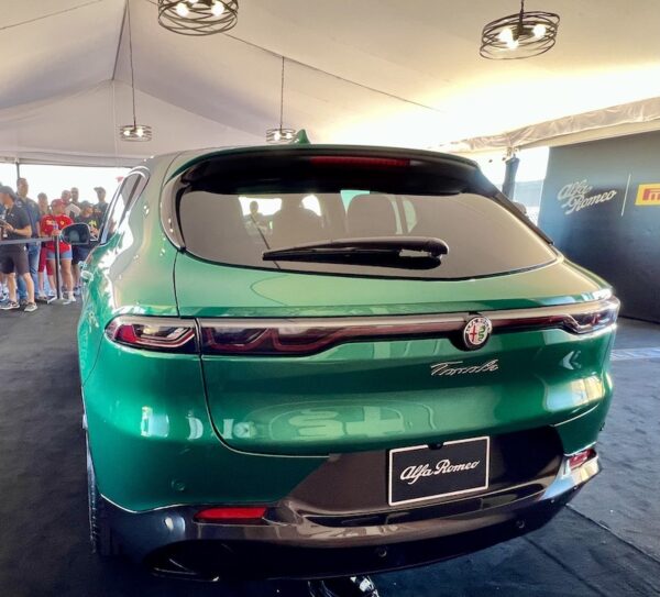 Alfa Romeo Tonale Plug-in Hybrid Electric SUV - A Girls Guide to Cars