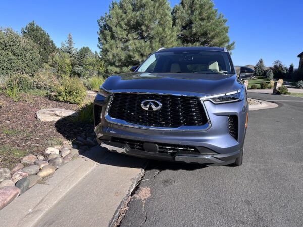 The 2022 Infiniti QX60 Is A Glorious Retreat - A Girls Guide to Cars