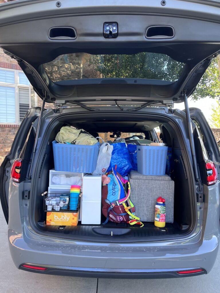 2022 Chrysler Pacifica Ushers Us Through All Phases of Life – A Girls ...