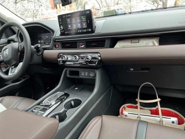 The 2023 Honda Pilot 3 Row SUV Now Has a Removable Seat for 7 or 8? Get ...