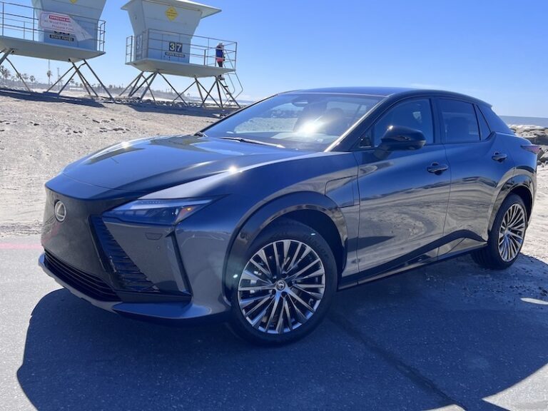 Lexus RZ: The Electric Car That Stirred My Soul - A Girls Guide to Cars