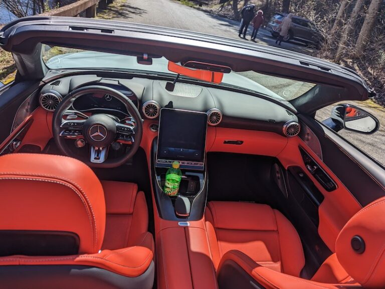 Mercedes-Benz AMG SL63 Convertible Sports Car - A Girls Guide to Cars