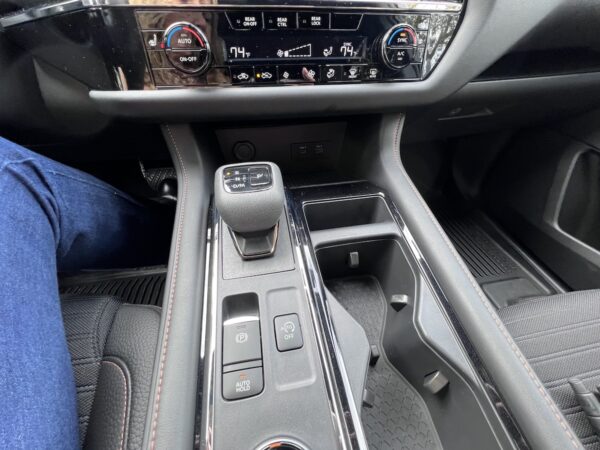 Nissan Pathfinder Rock Creek Edition 3-Row SUV - A Girls Guide to Cars