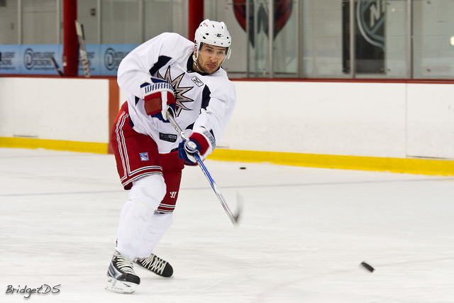 Capitals Forward Wojtek Wolski Signs With HK Sanok in Poland