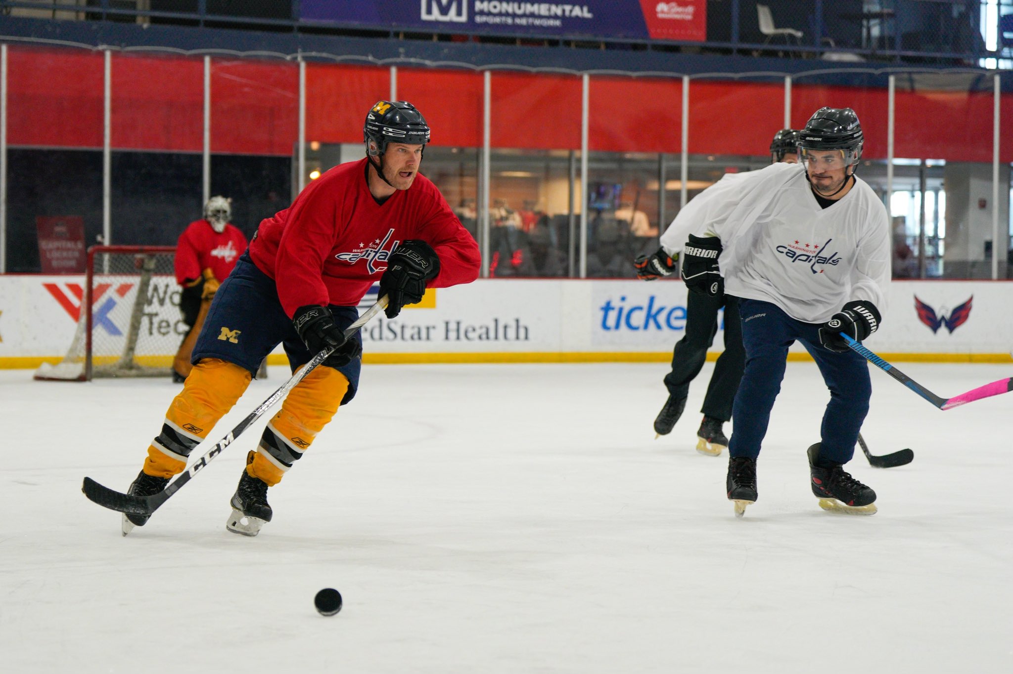 Caps Media Camp Puts Journalists on the Ice