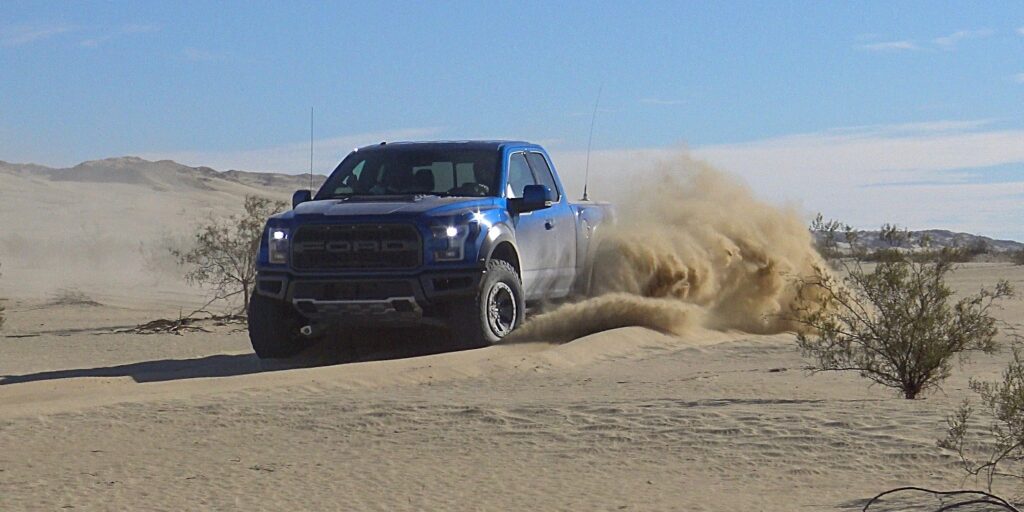 2017 Ford F-150 Raptor : Off-Roading