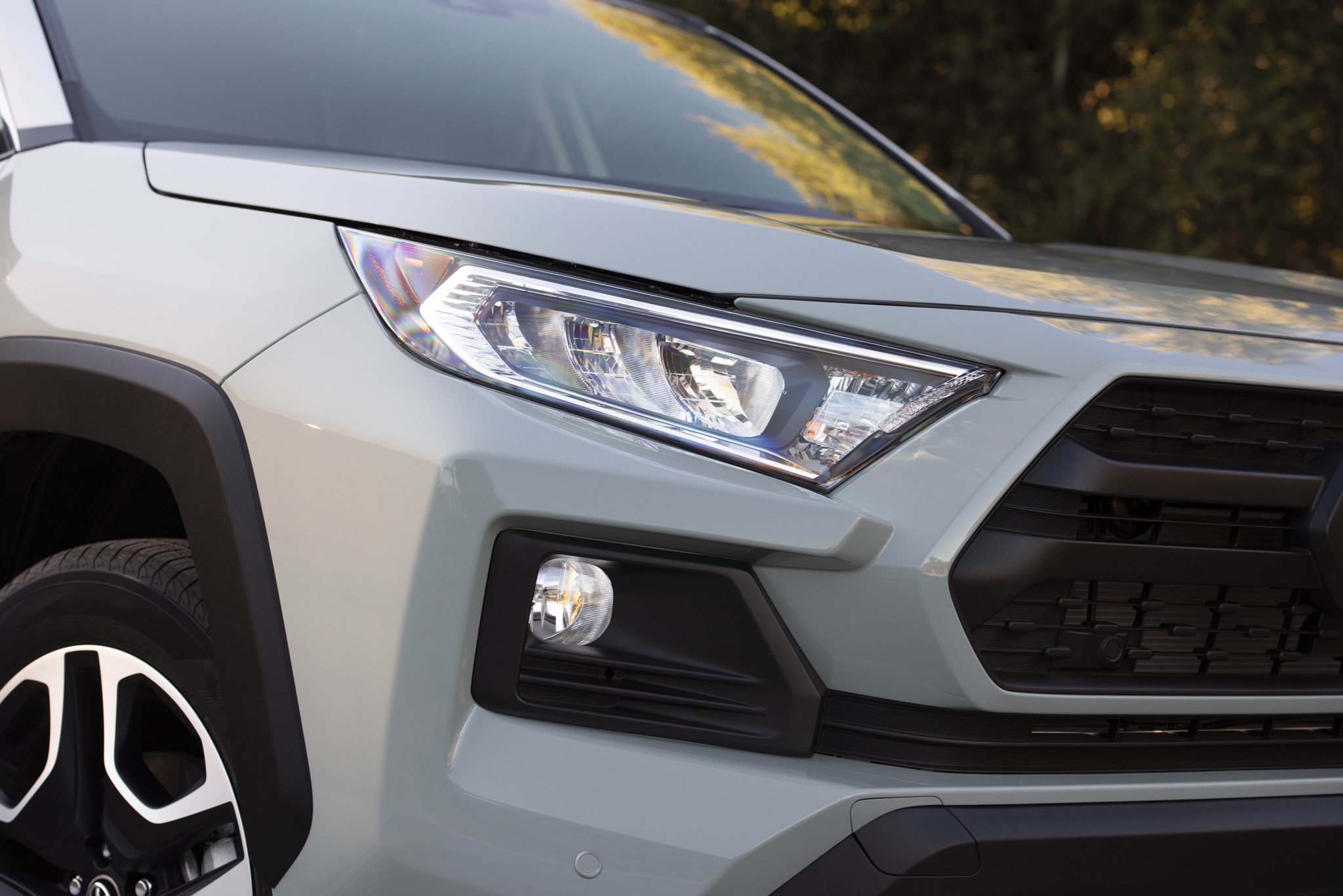 2019 Toyota RAV4 Adventure : Review - Off-Road Trips