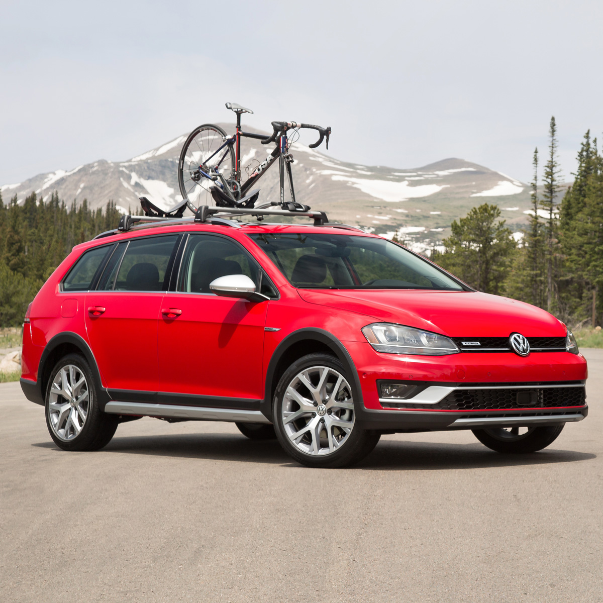 2017 Volkswagen Golf Alltrack : Review - Off-Road Trips