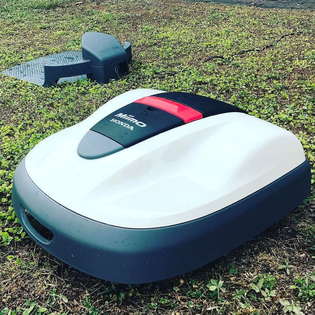 Honda Miimo : Robotic Lawn Mower - Off-Road Trips