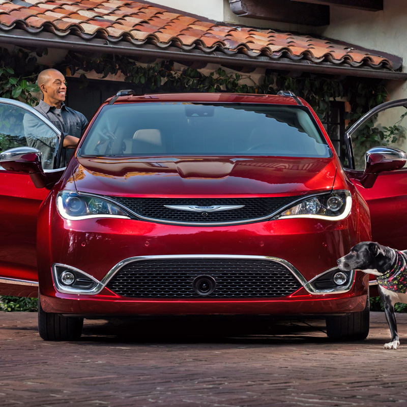 2017 Chrysler Pacifica : Road Trip - Off-Road Trips