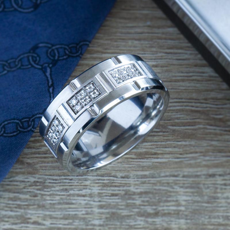 Precision Jewellers: Jewellery Stores in Windsor & Amherstburg, ON