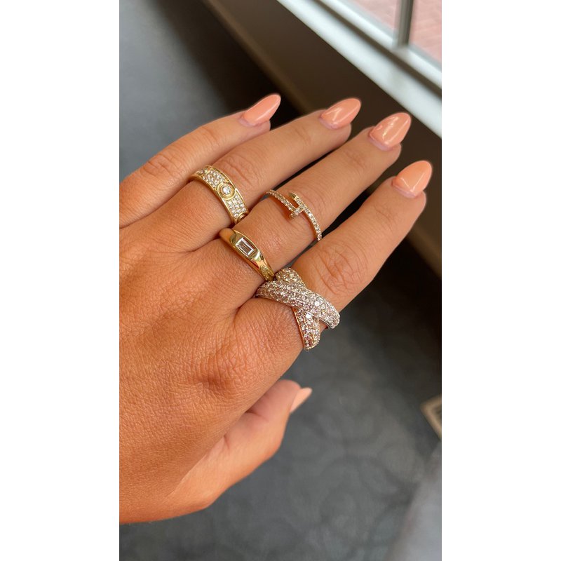 Heera Moti Two Tone Pave Diamond Crossover Ring - Hurdle's Jewelry